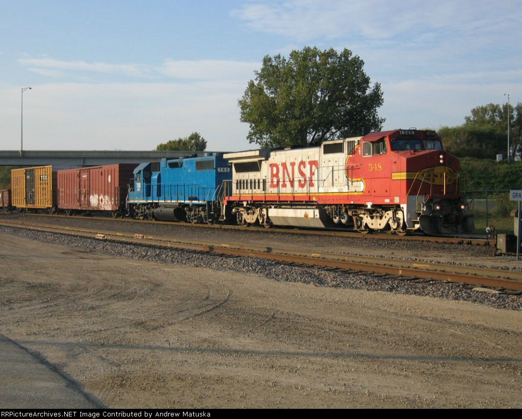 BNSF 548